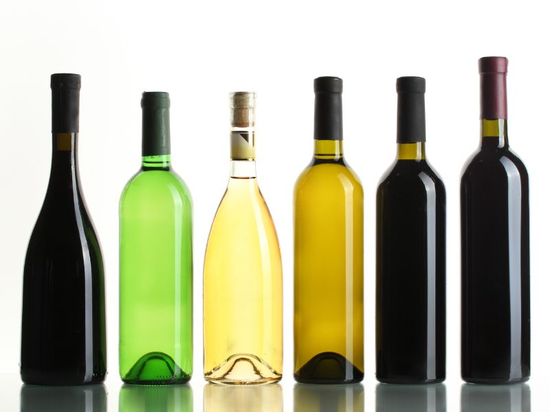 Tipos de botellas de vino en función de la forma, color y capacidad